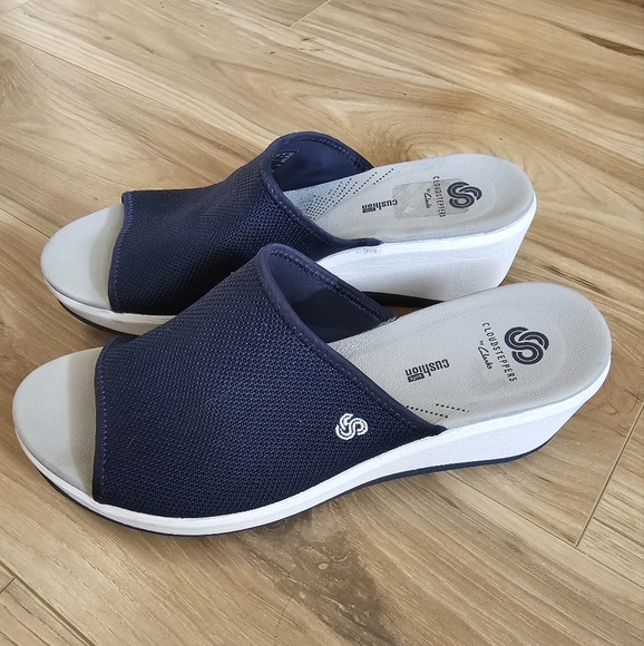 Shoes | Clarks Cloudsteppers Navy Blue Slipon Shoes With Cushioned ...